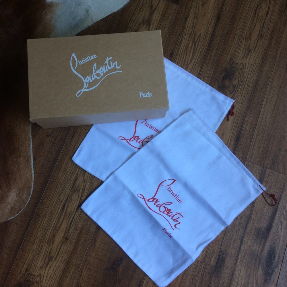 Christian Louboutin Gift Shoe Set - Gem